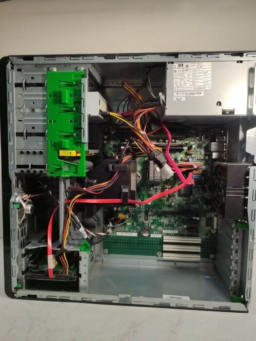 Системный блок HP dc7800 775 E8400 4x1Gb DDR2 160SATA Q35 ATX серый ID_14063