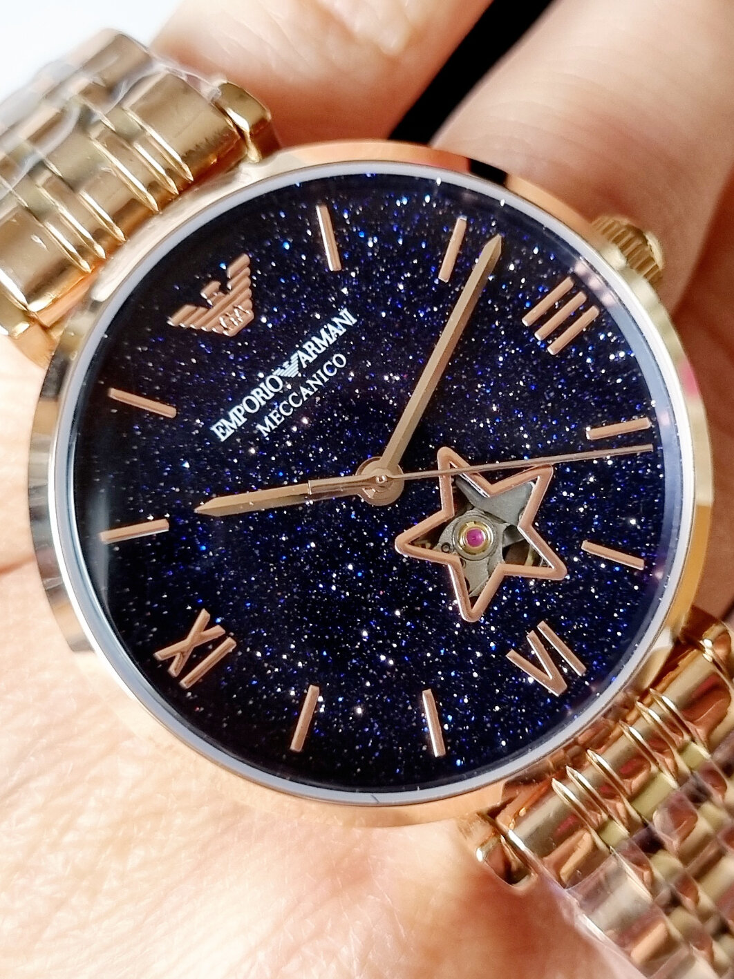 Наручные часы EMPORIO ARMANI Gianni T-Bar