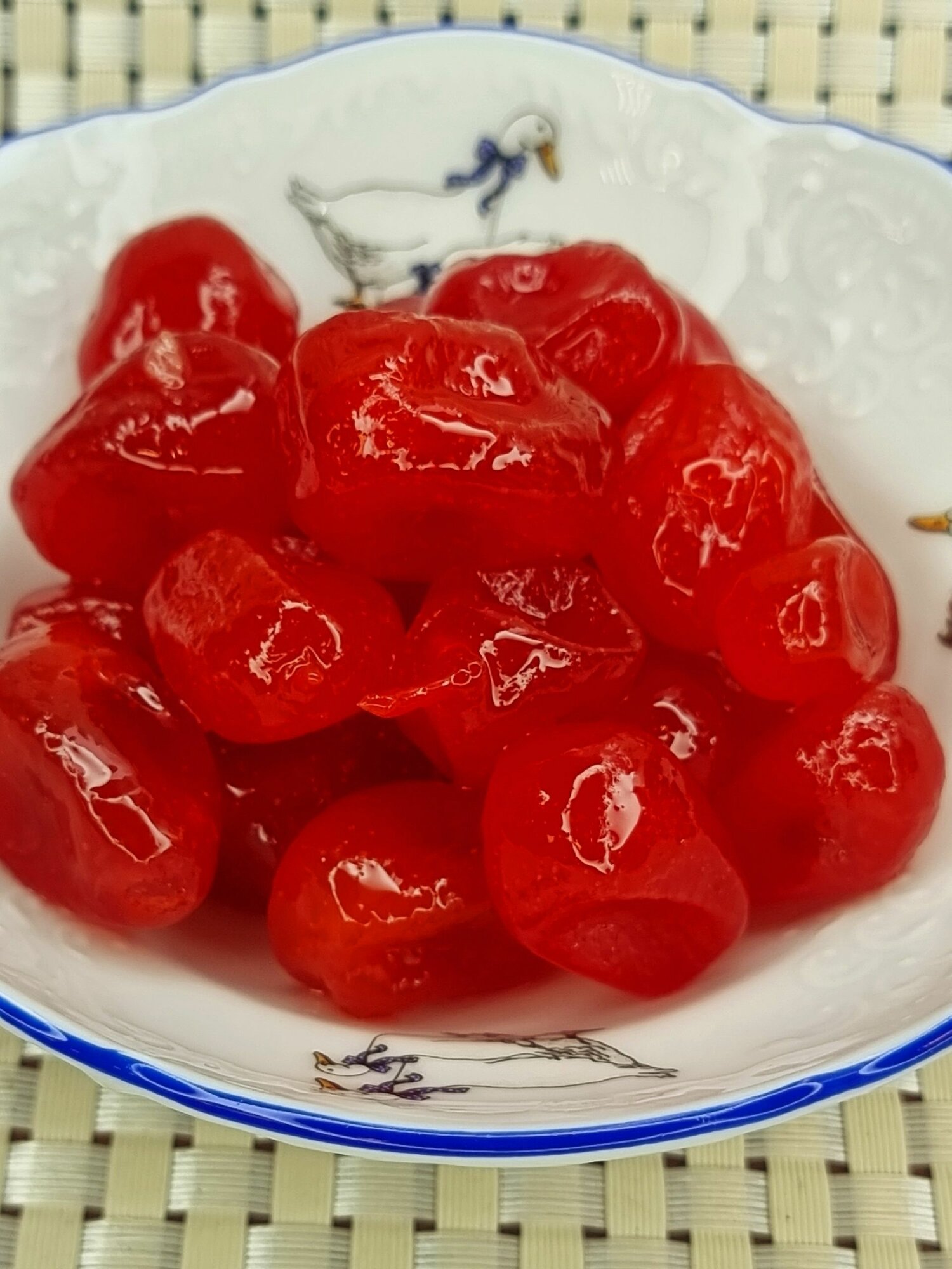 Кумкват сушеный красный в сиропе