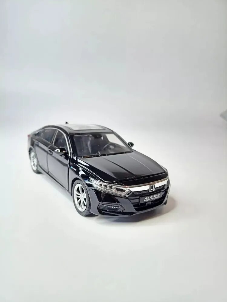 Коллекционная машинка игрушка металлическая Honda Accord X Хонда Аккорд масштаб 1/24 черный