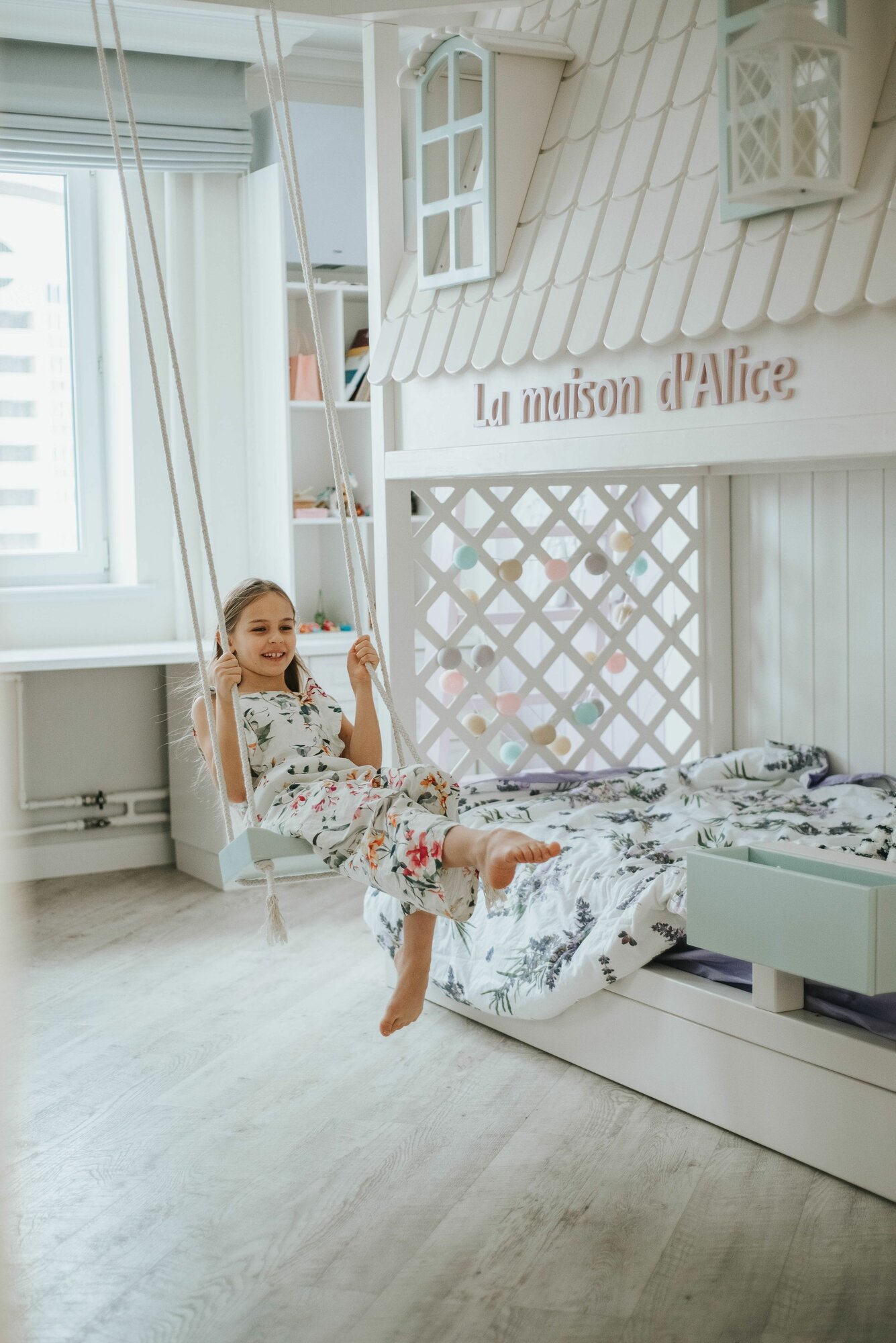 KIDZOOM Двухъярусная кровать-домик "Прованс" с качелями