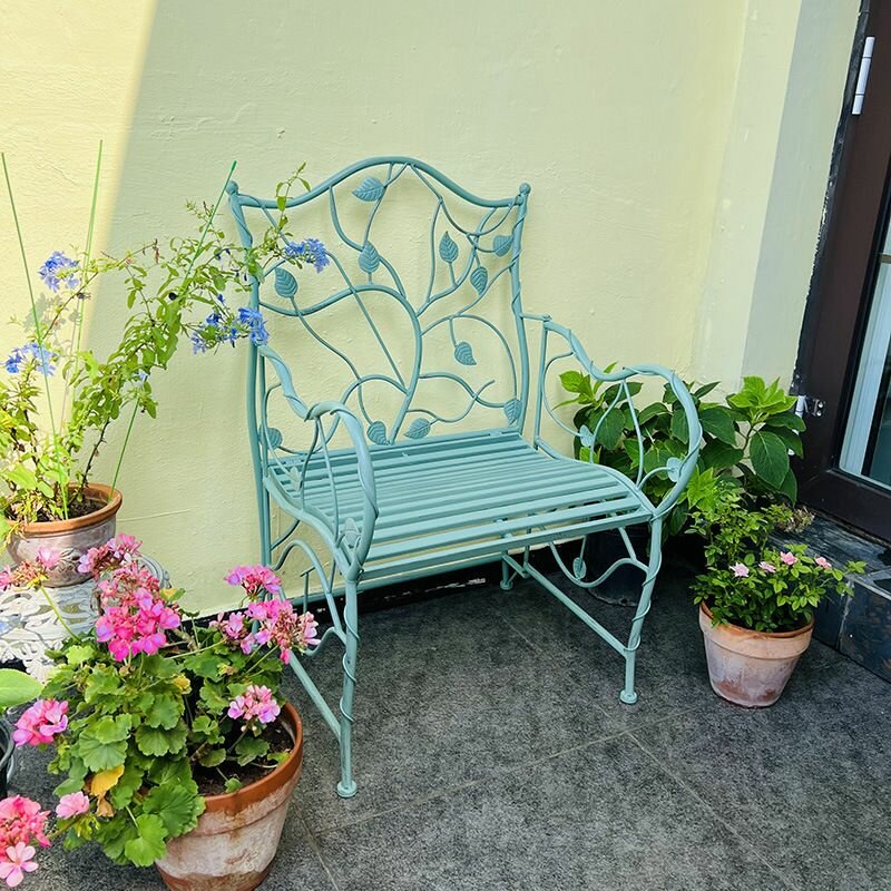 Садовый стул