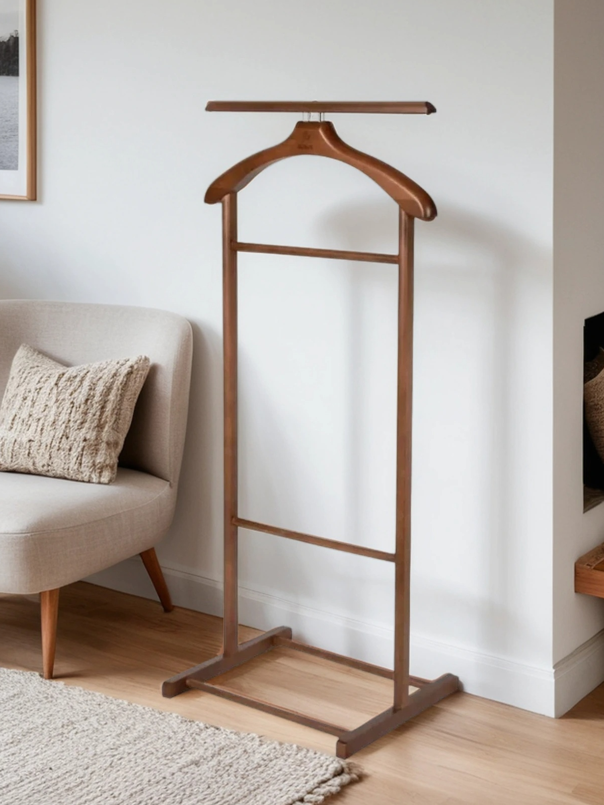 Вешалка напольная для одежды деревянная Женева массив бука цвет орех 103 см нагрузка до 5 кг