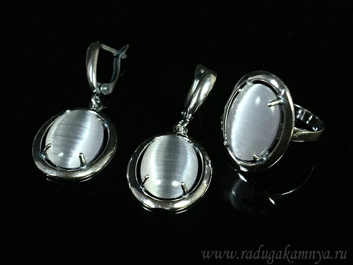 Комплект бижутерии: кольцо, кошачий глаз