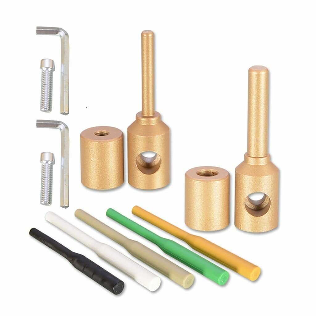 Принадлежности для аварийного ремонта водопроводных труб -набор из семи частей