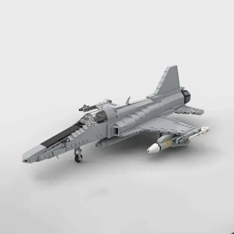 Конструктор F-20 Tigershark 1:35 пластик 783 шт.