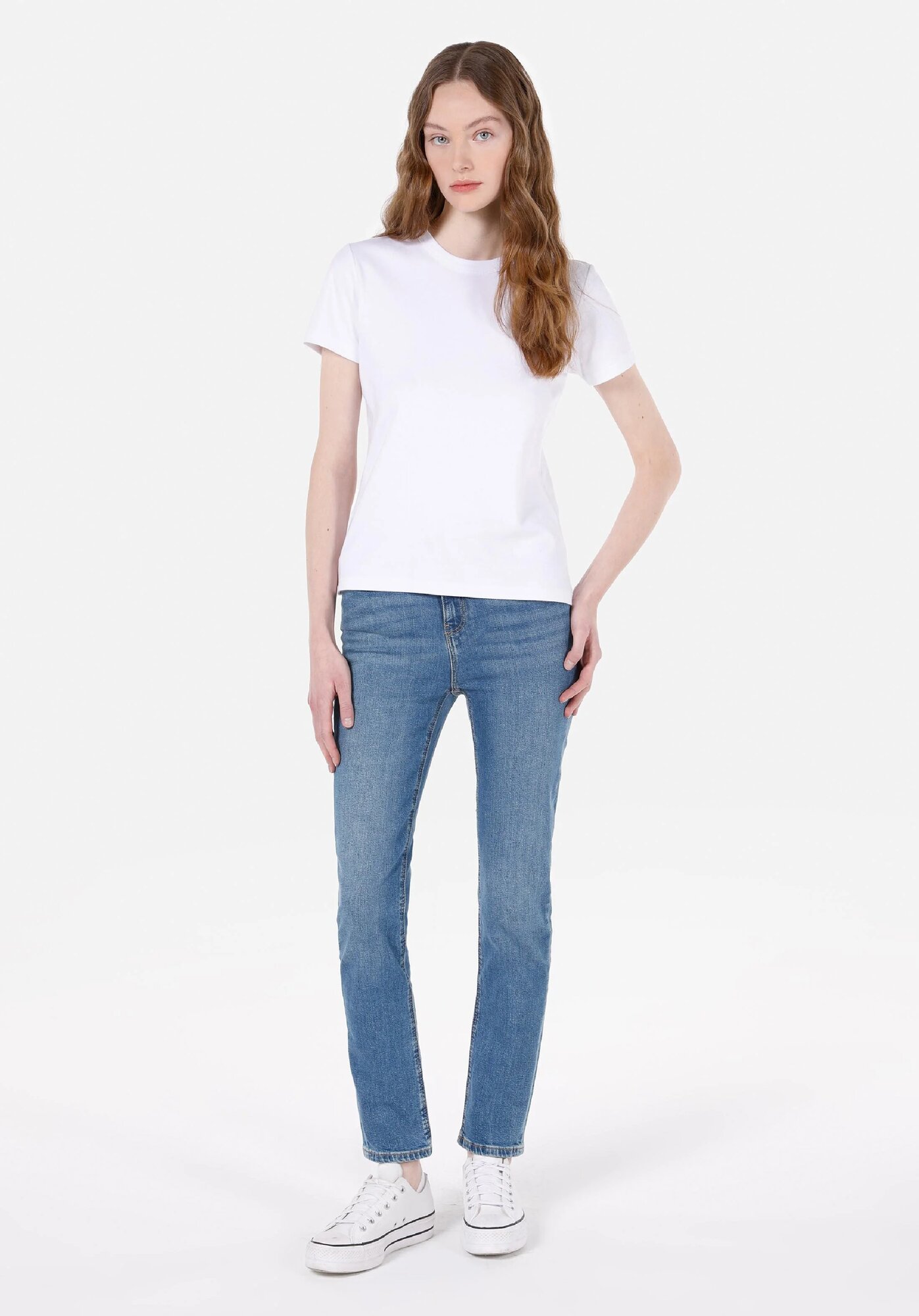 Джинсы 703 CARLA Slim Fit 