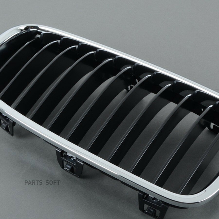 Решётка радиатора правая от официального дистрибьютора, BMW, артикул 51137255412