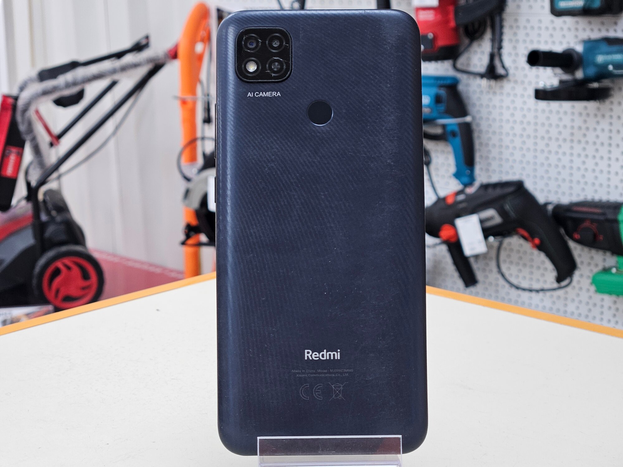 Смартфон Xiaomi Redmi 9C 3/64GB (NFC), черный (Midnight Gray), (Б/У), уценка
