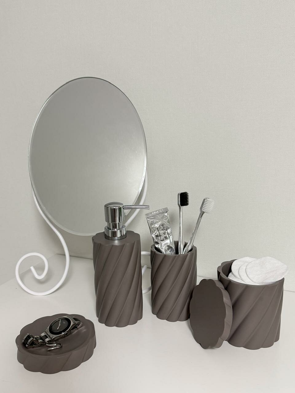 Набор аксессуаров для ванной комнаты, 4 предмета, кофе с молоком