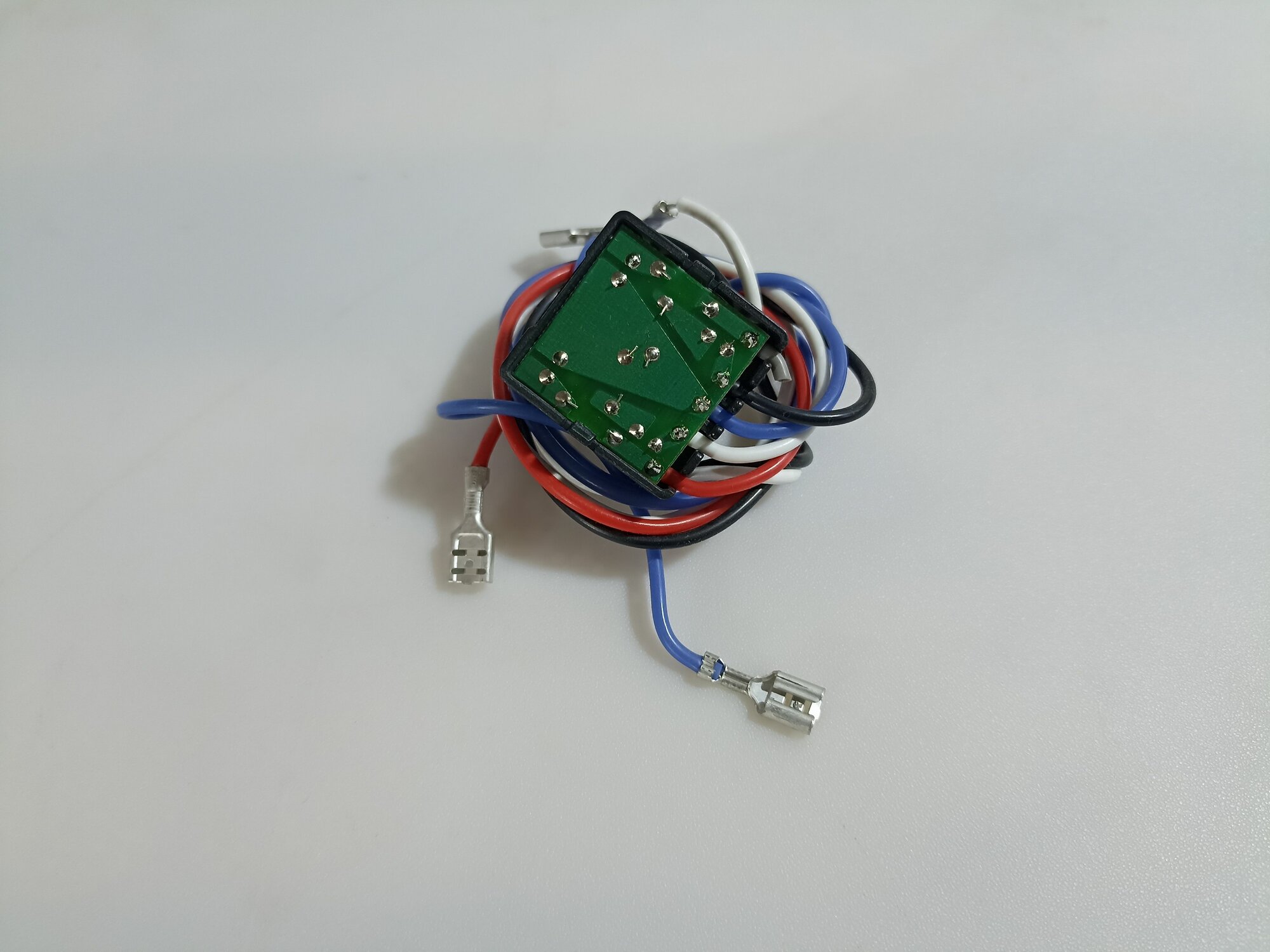 Датчик остаточного тепла, для плита электр. Darina FEC331606AT