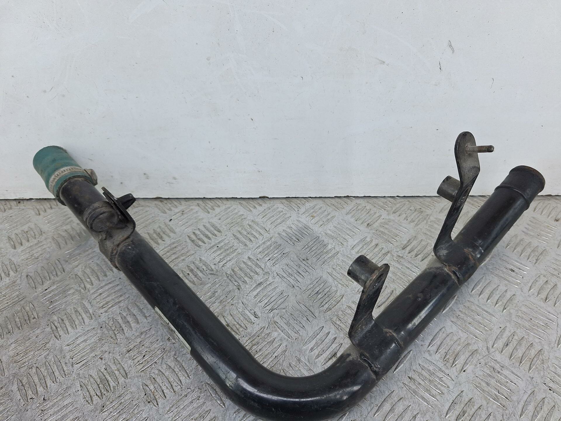 Трубка охлаждающей жидкости металлическая Chrysler Voyager 4 (2000 - 2004)