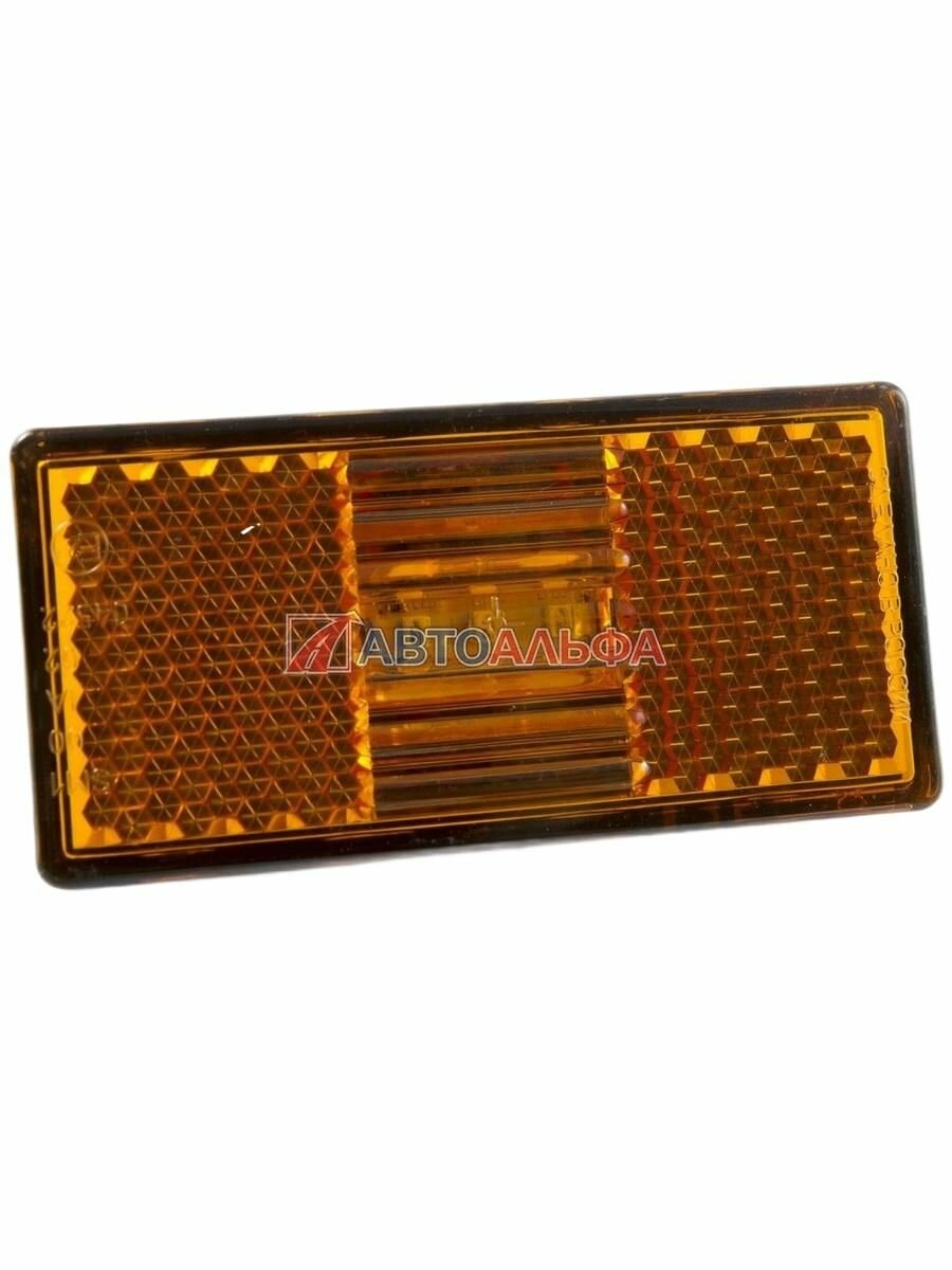 Фонарь боковой габаритный 24В светодиодный желтый, АМР разьем квадратный КАМАЗ 50-24В-03