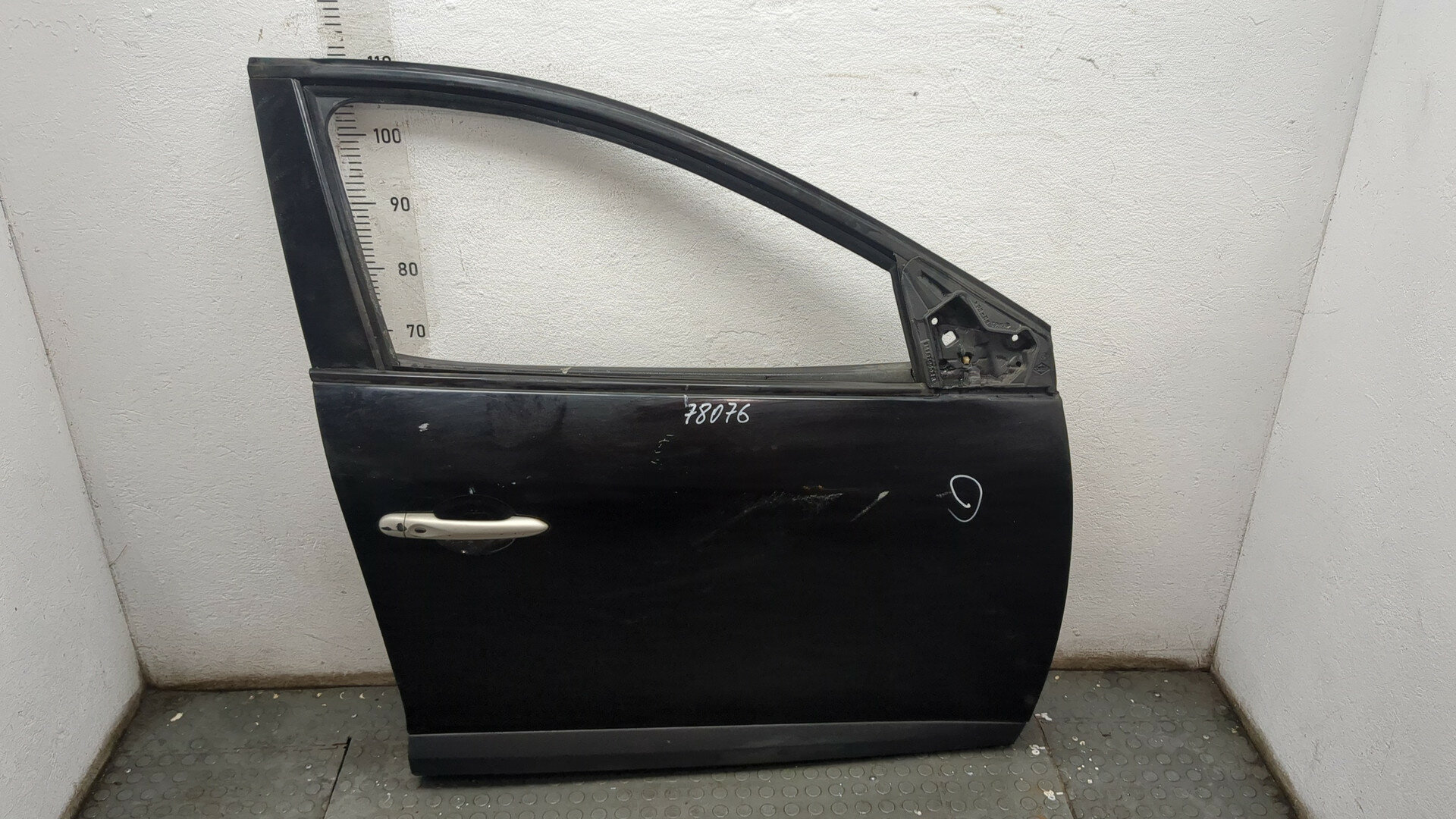 Дверь боковая (легковая) правая передняя Renault Megane 3 Б/У