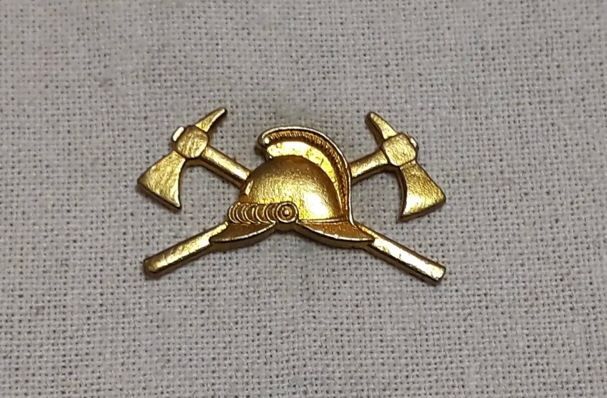 Тяжелый знак фрачник Пожарный