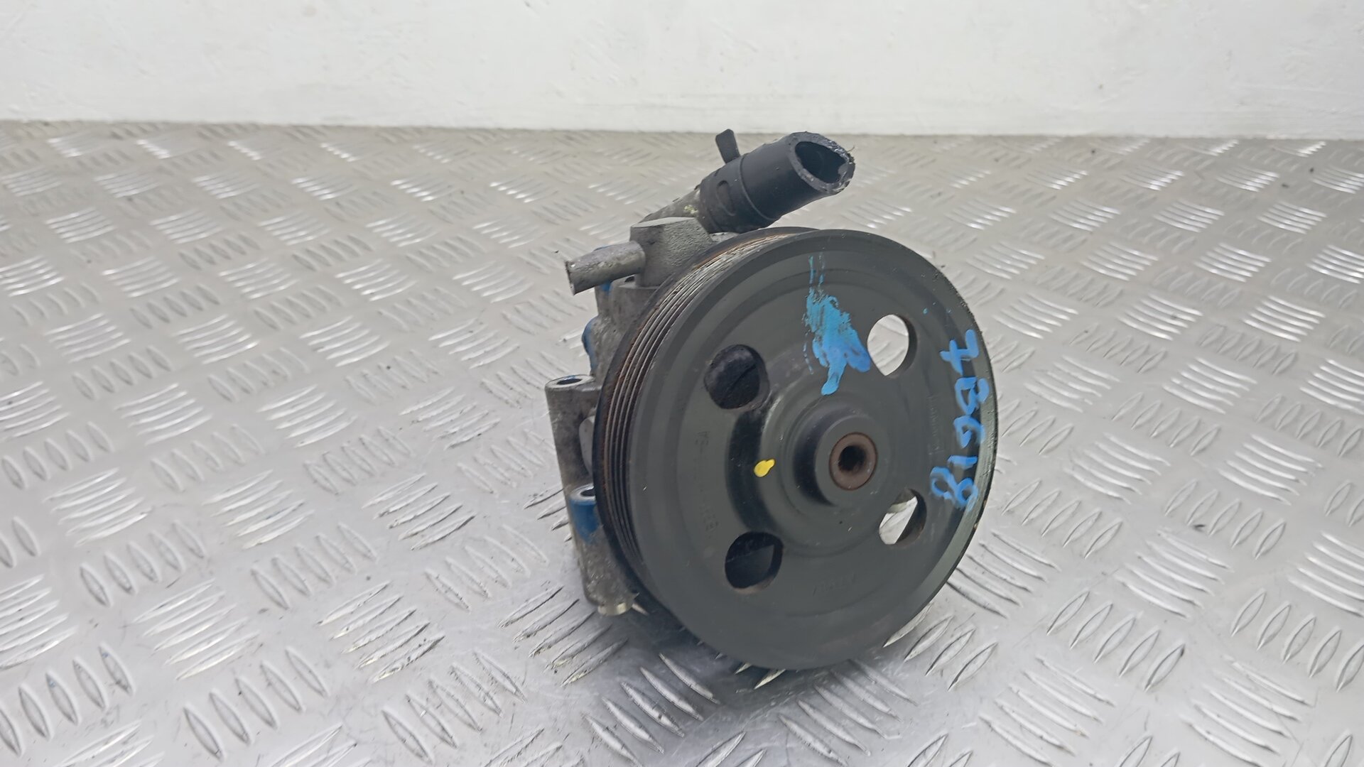 Насос ГУ дизельный LAND ROVER FREELANDER 2, Номер 6G91-3A696-EF