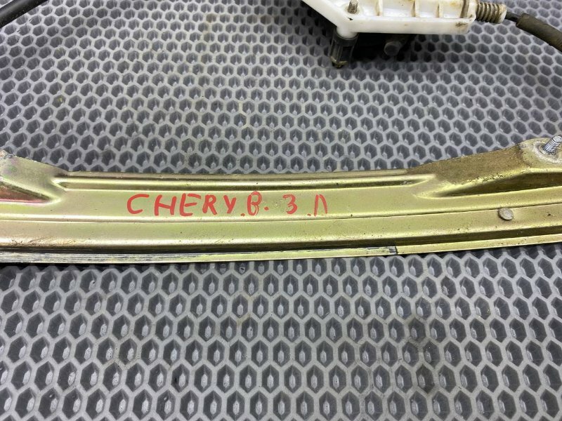 Электростеклоподъемник Левый Задний Chery Very A13 (SQR477F) Б/У с пробегом Арт. 17235 — фото 1
