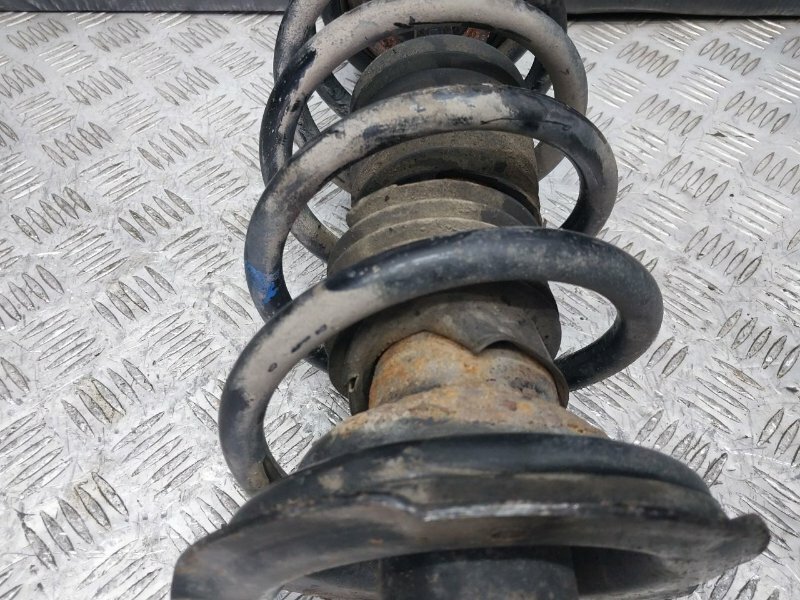 Стойка подвески Левый Передний Mazda CX7 2006-2009 (2.3 L3-VDT) Б/У с пробегом Арт. 16308 — фото 1