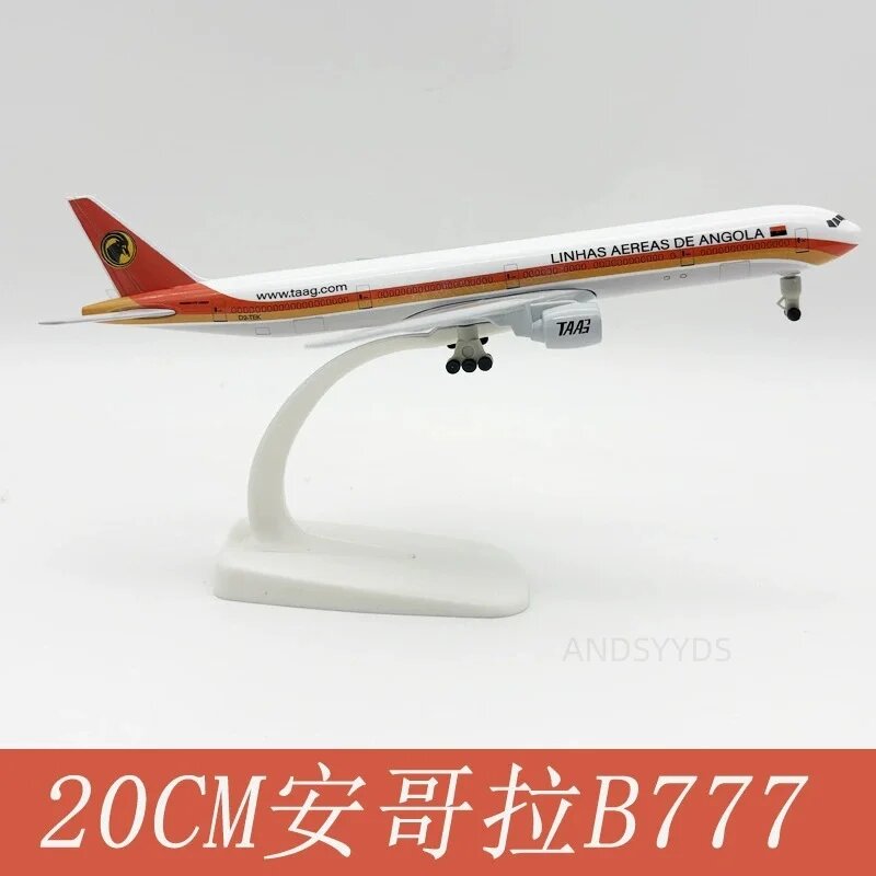 Модель самолета Angola Airways Boeing 777 1:400 металлический