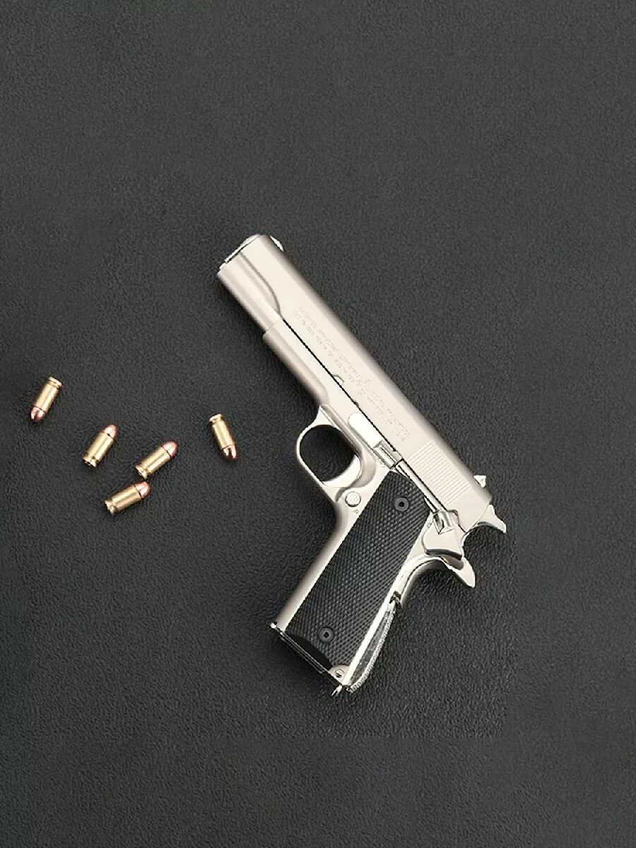 Брелок коллекционный в масштабе 1:2 Colt 1911 с пулями в коробке PUBG/CS
