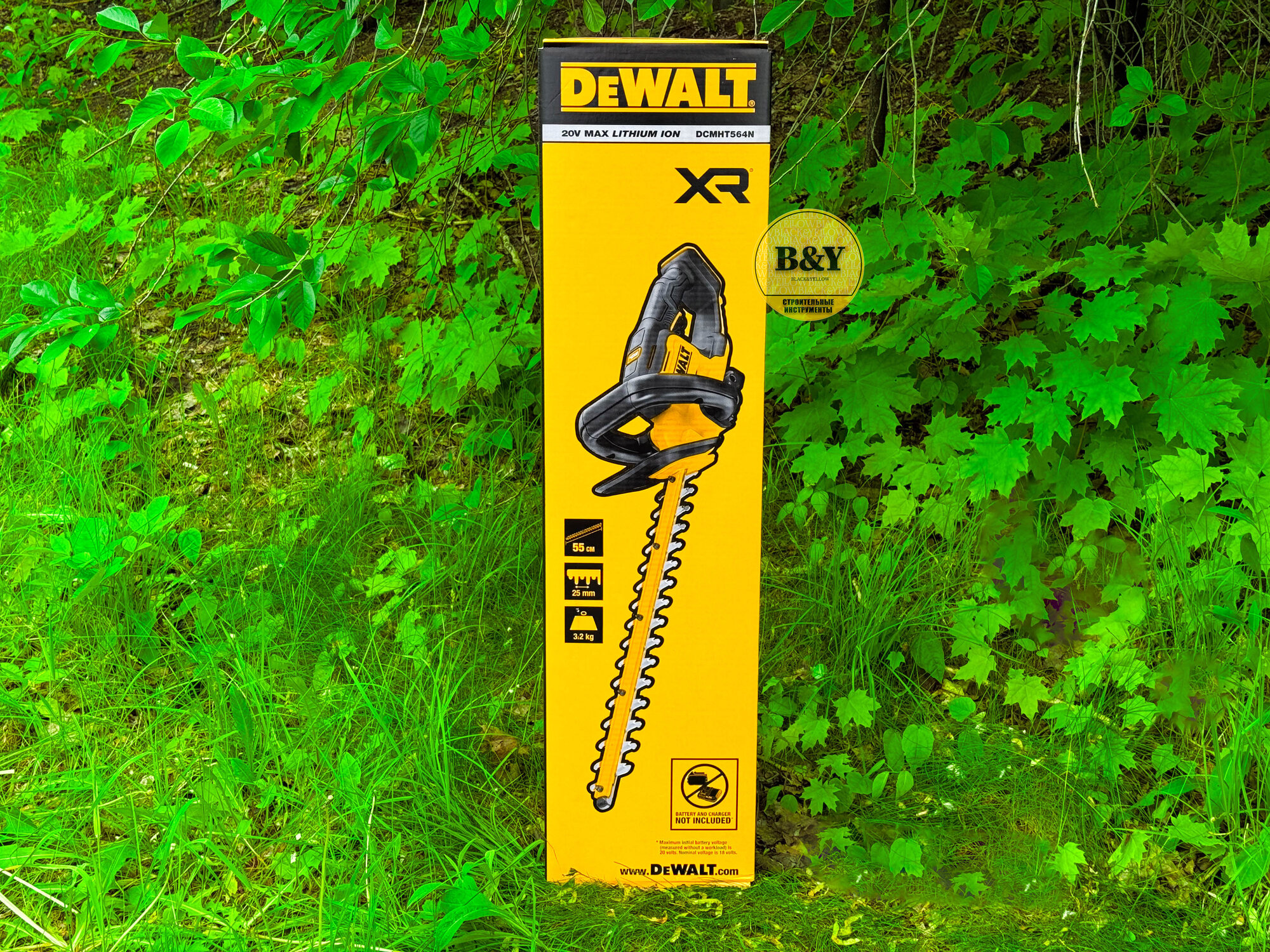 Кусторез аккумуляторный DeWALT DCMHT564N 20В без АКБ и ЗУ в коробке