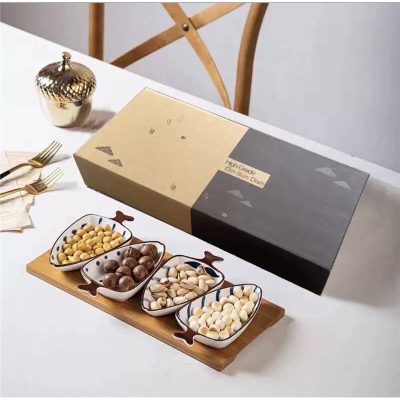 4 шт. керамические тарелки для закусок с деревянным подносом / Тарелка для приправ в форме рыбы