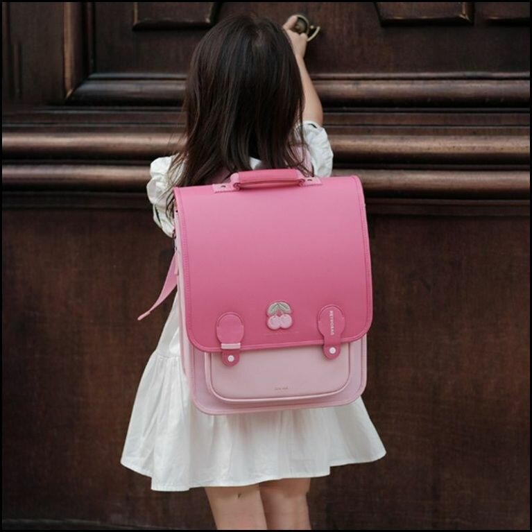 Рюкзак школьный в ретро стиле для девочки розовый