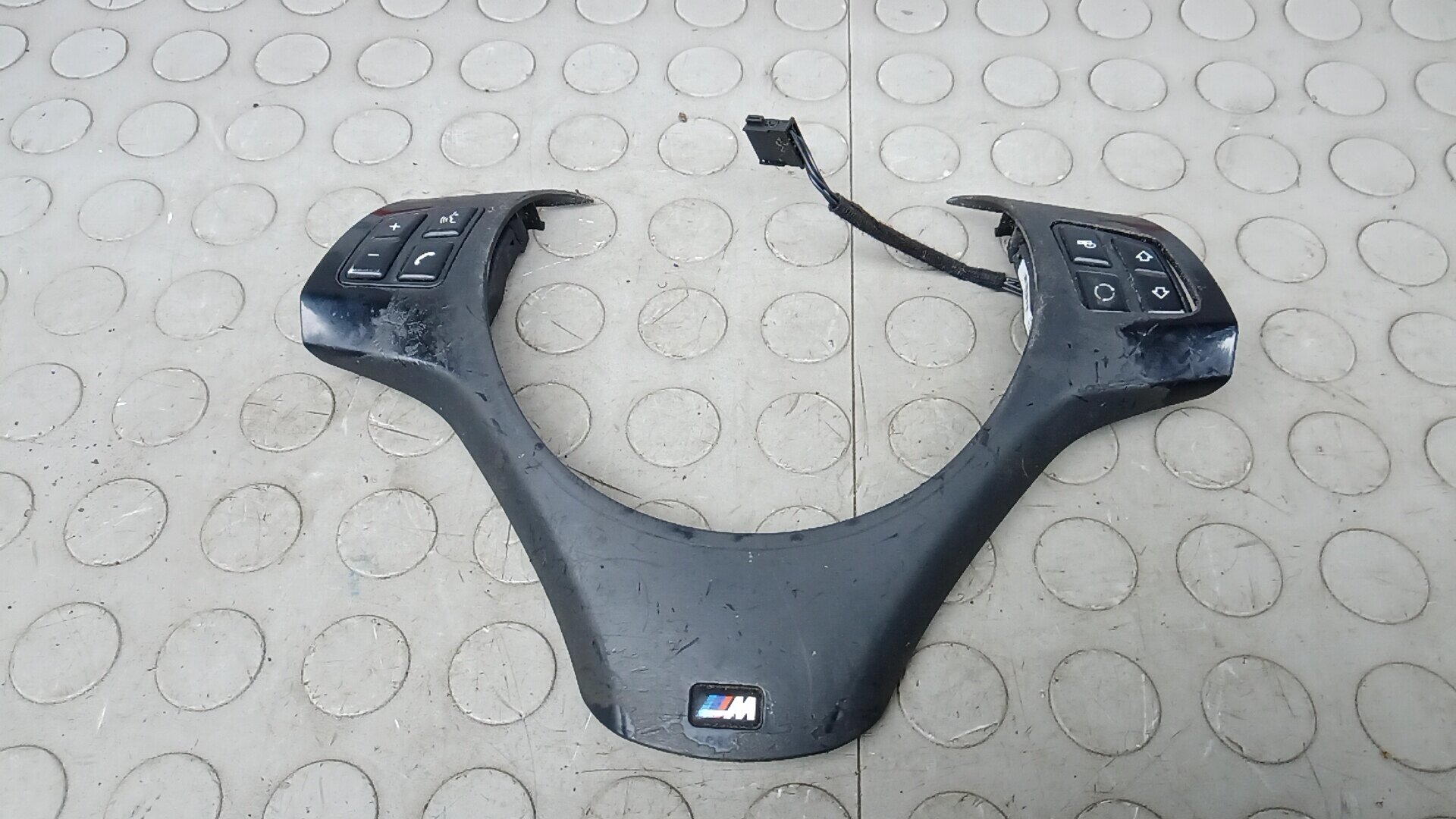 Кнопки руля BMW 3 E90/E91