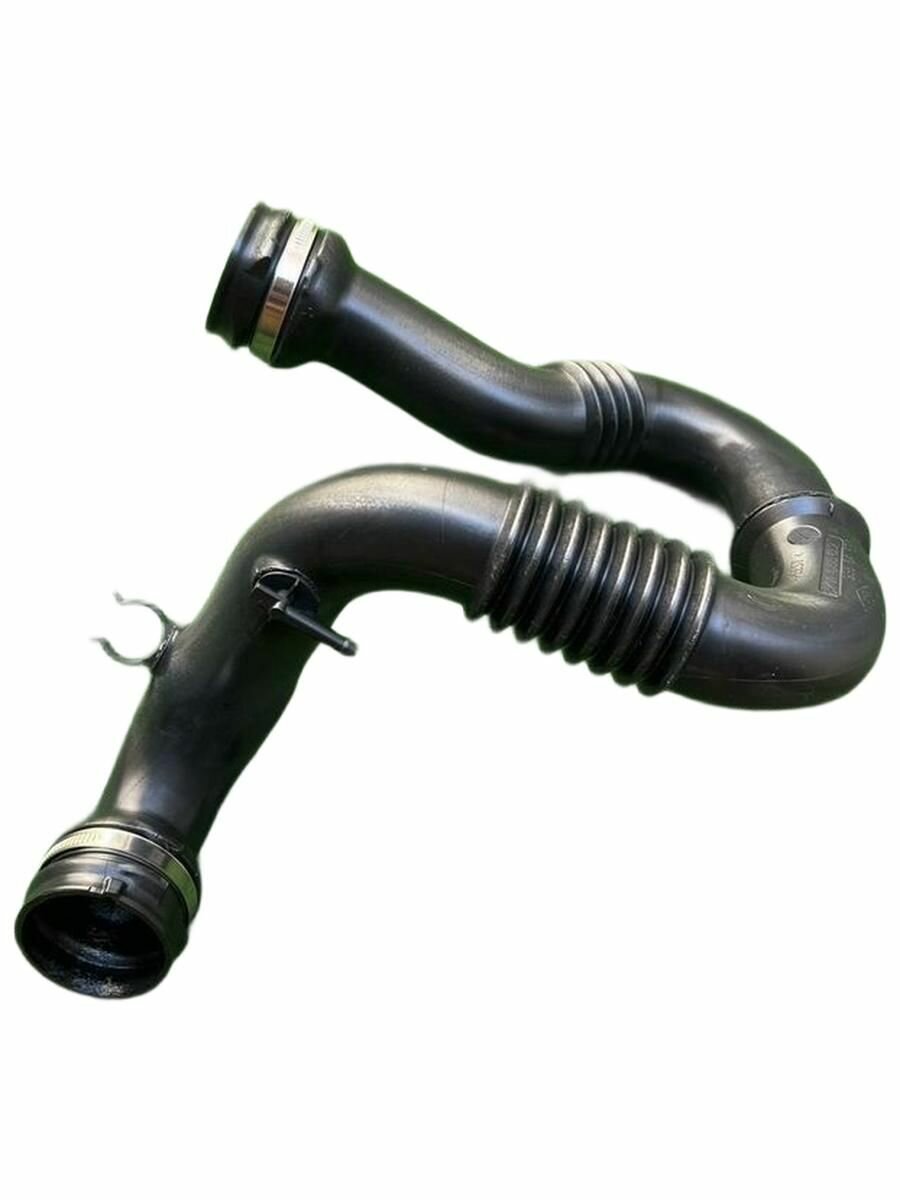 Патрубок интеркулера Renault Trafic трафик vivaro