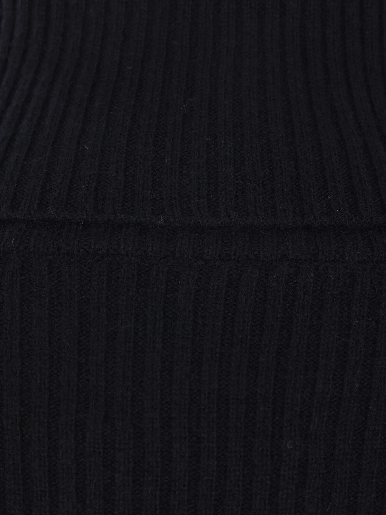 Свитер Allude Ribbed turtleneck sweater, размер S, , черный — фото 1
