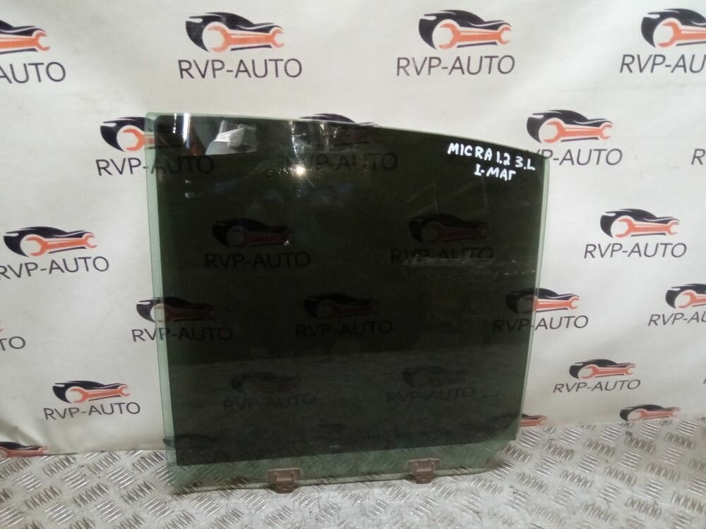 Стекло двери заднее левое Nissan Micra K12 2002-12 82301AX105