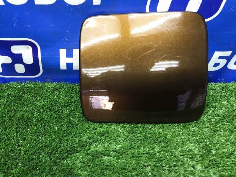 Лючок бензобака задний Mazda Tribute 2.0 2001 EC0142410A