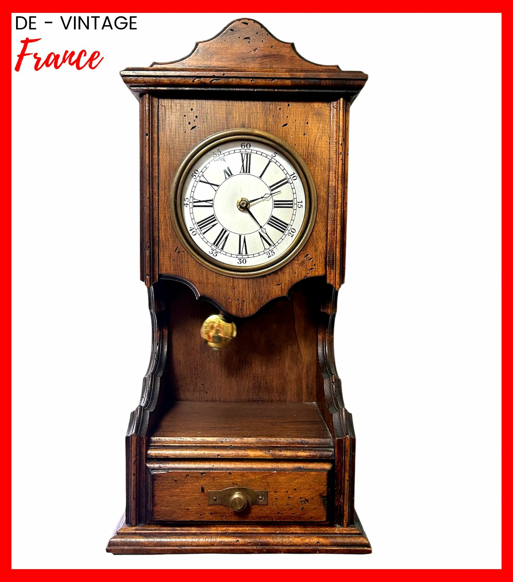 Часы настенные с полочкой, механические с маятником, винтаж. Франция