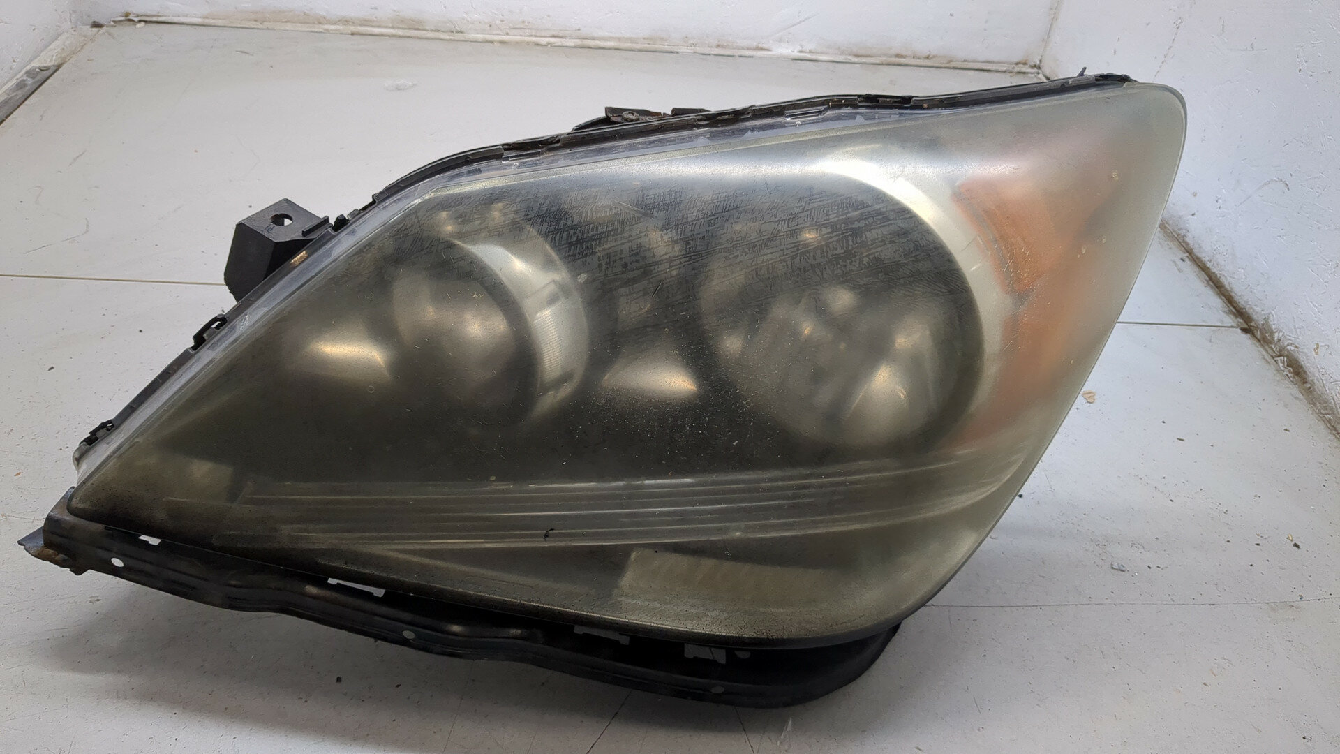 Фара (передняя) левая Honda Odyssey Б/У