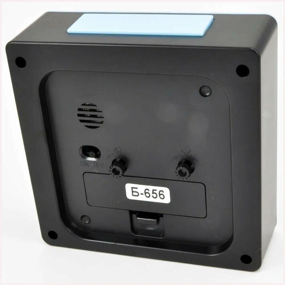 Настольные часы