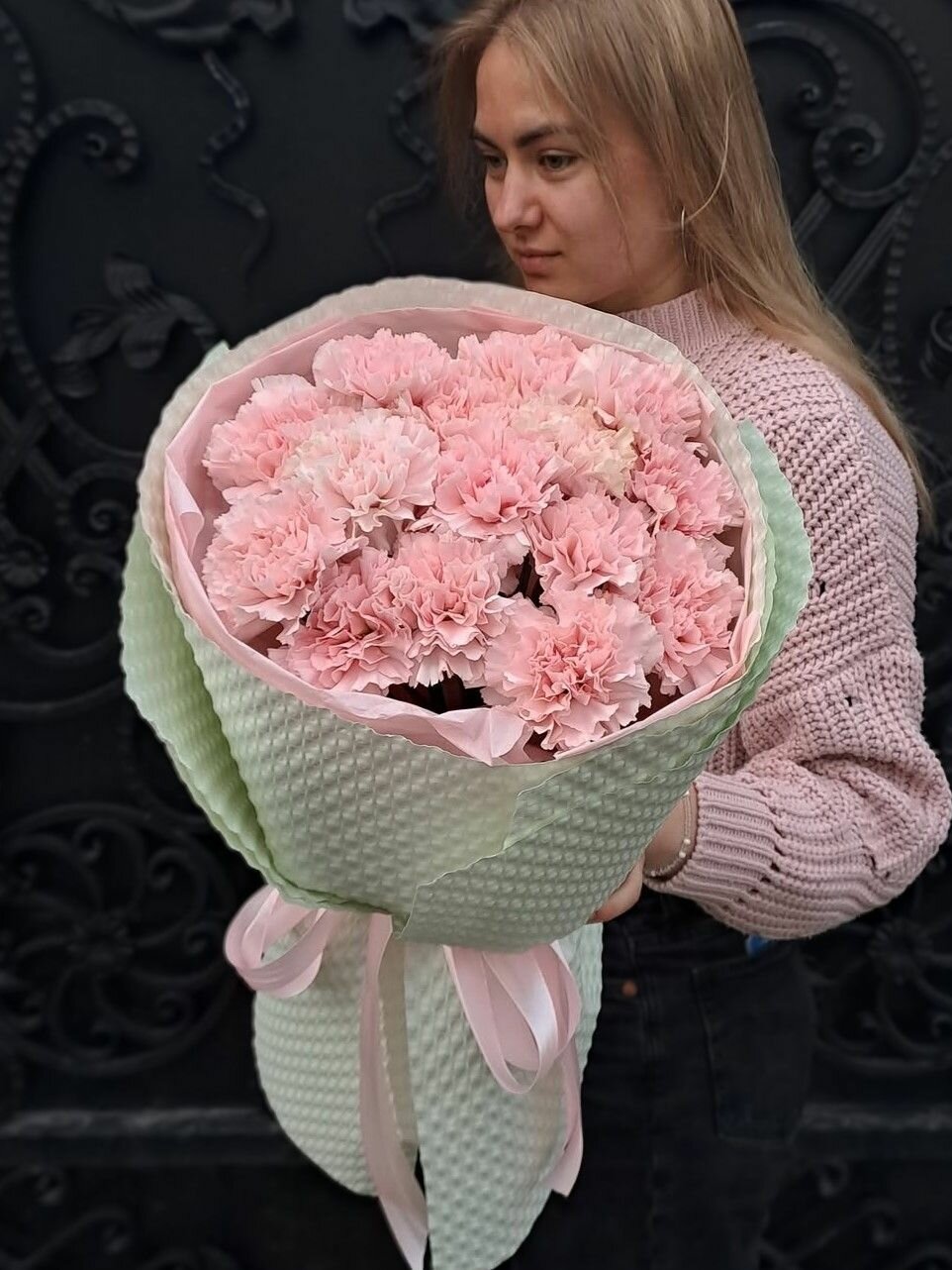 Букет из розового диантуса