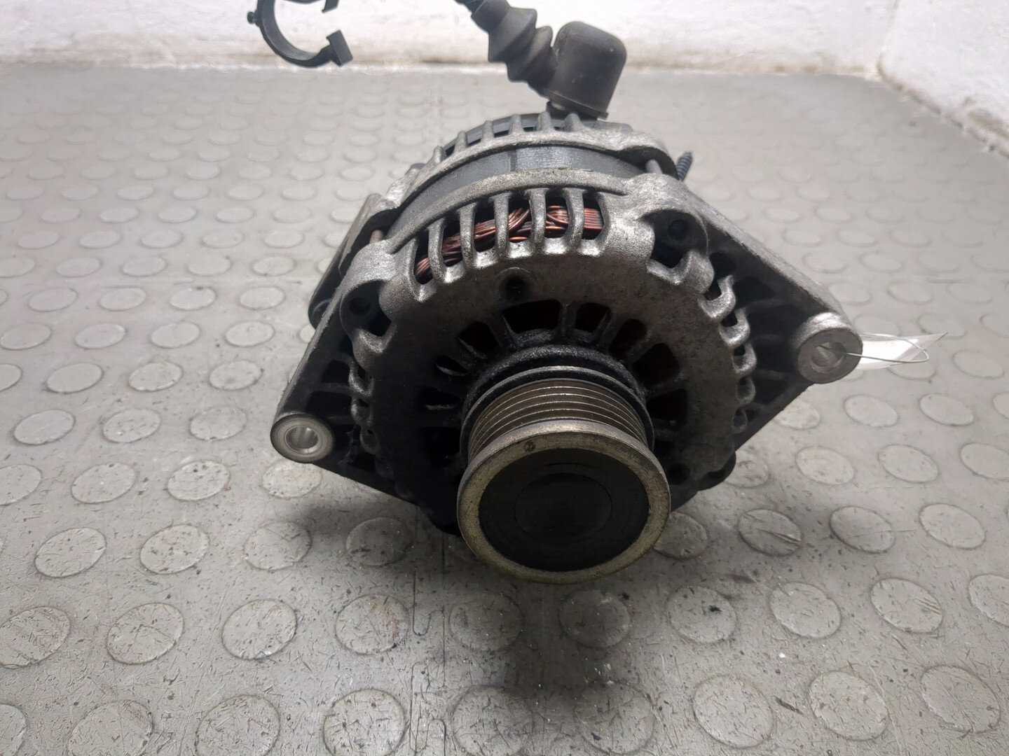 Генератор Chevrolet Orlando Б/У