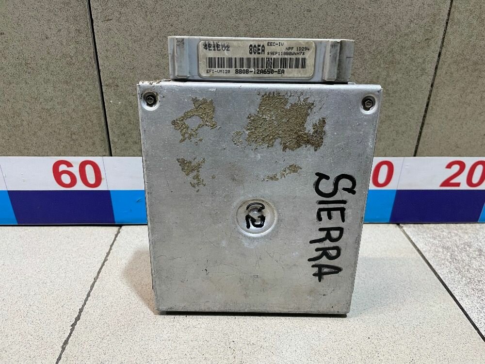 Блок управления двигателем Ford Sierra 8GEA 88GB12A650EA