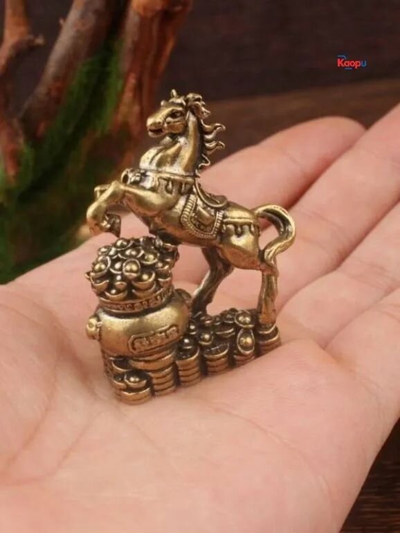 Эксклюзивная латунная фигурка лошадки