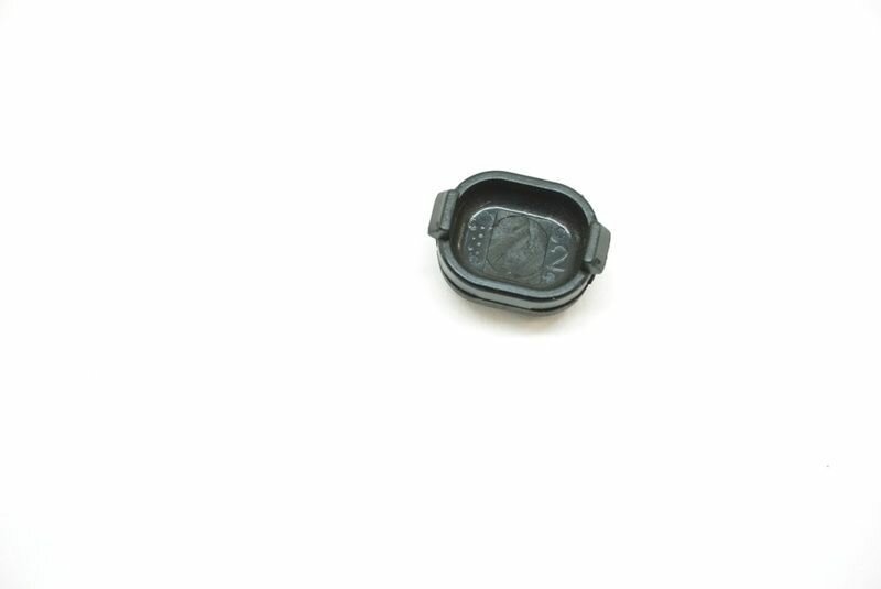 30722554 Заглушка для подлокотника Volvo
