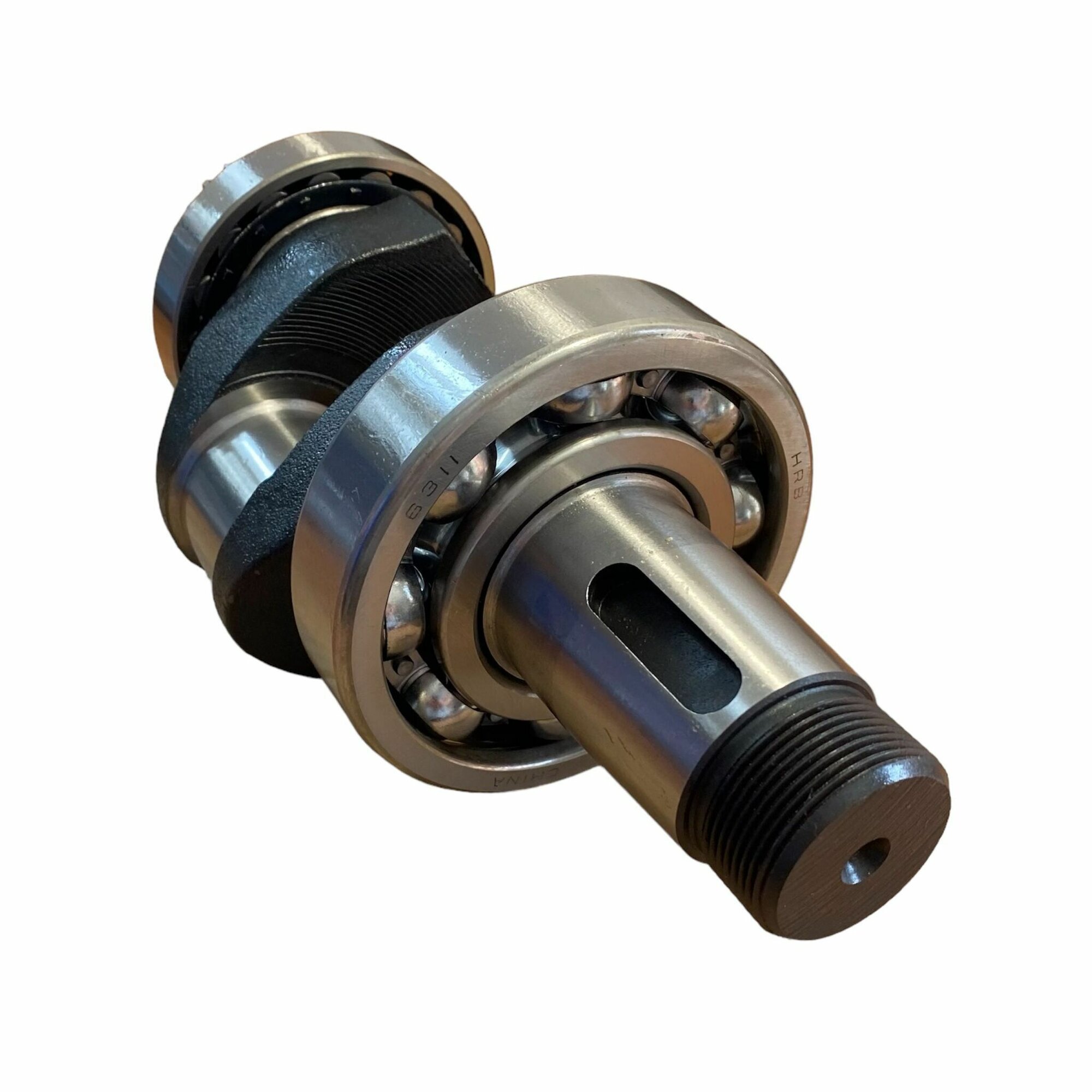 Коленвал R190 10л. с. в сборе с подшипниками и шестерней на дизeльный двигaтель нa тяжeлый мoтoблок и мoтoтpaктoр.