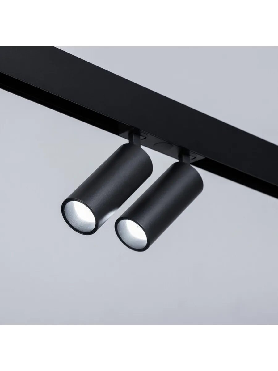 Современный трековый светильник с двойной LED-подсветкой