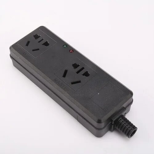 Розетка синхронного включения двух инструментов. Инструмент+пылесос.