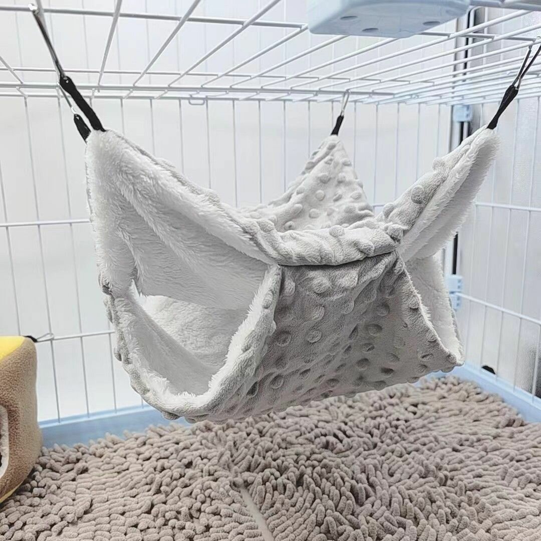 Гамак Chill Choll для хорька/кролика с овчиной/ размер 34х34 см/ в клетку для крупных грызунов
