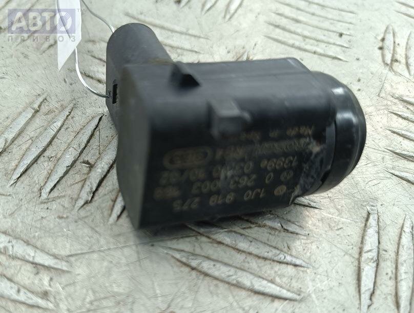 Датчик парковки (парктроник) задний Volkswagen Touareg