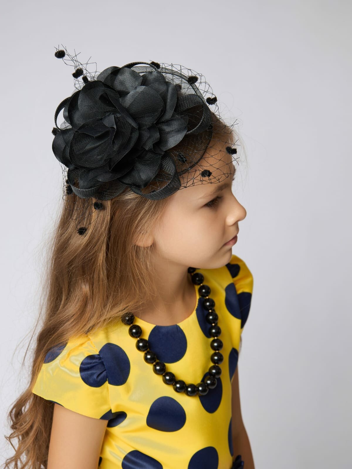 Митенки шляпка-заколка, бусы Базовая коллекция. для девочек