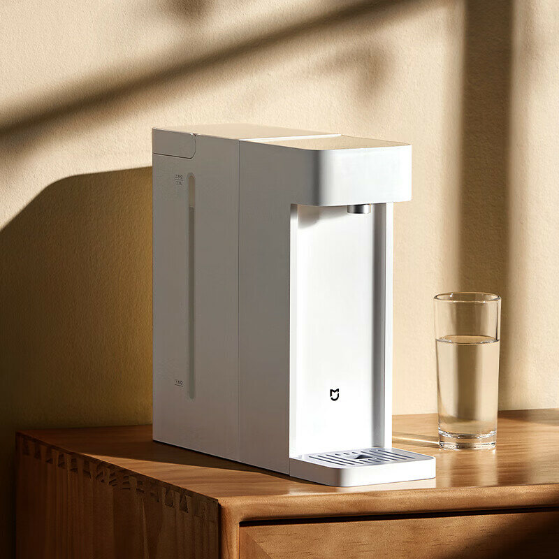 Диспенсер мгновенной подачи горячей воды MiJia Xiaomi S1 Desktop Mini MSYSJ03MH быстрый нагрев за 3 секунды, белый