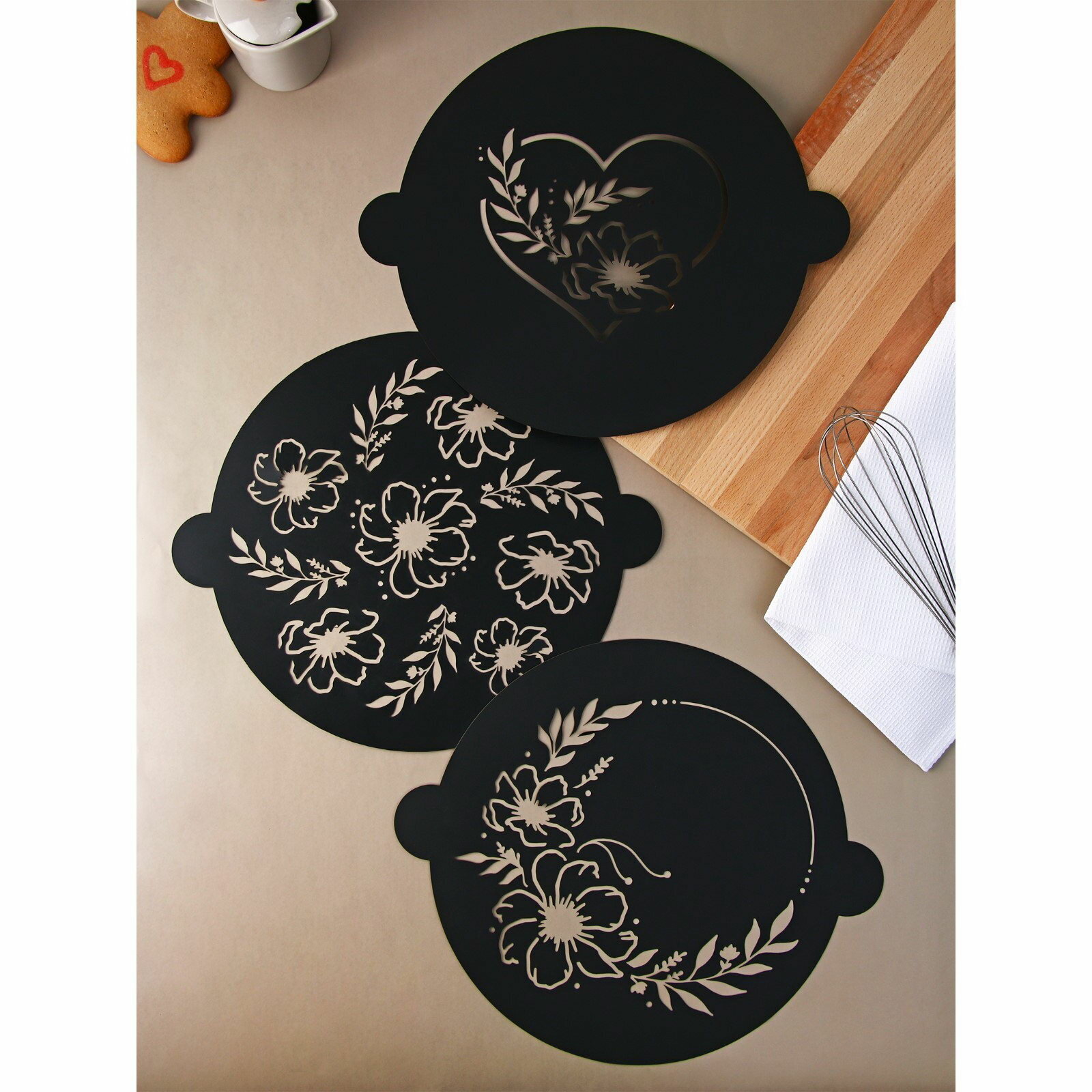 Набор трафаретов "Гармония", 3 шт, 35x30 см, вид: трафареты