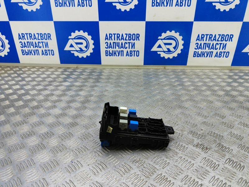 Б/У Блок предохранителей Hyundai Santa Fe Classic 1 SM / Хендай Санта Фе Классик 1 SM 2.7 G6BA 173 Л.С 2008