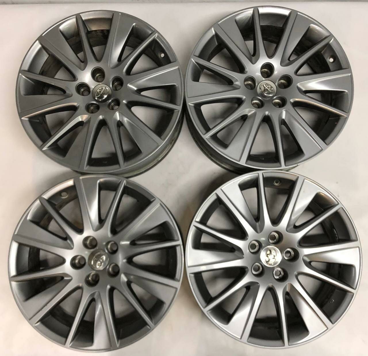 Колесные диски Toyota 19x7.5 PCD 5x114.3 D60.1 ET30 (оригинал)